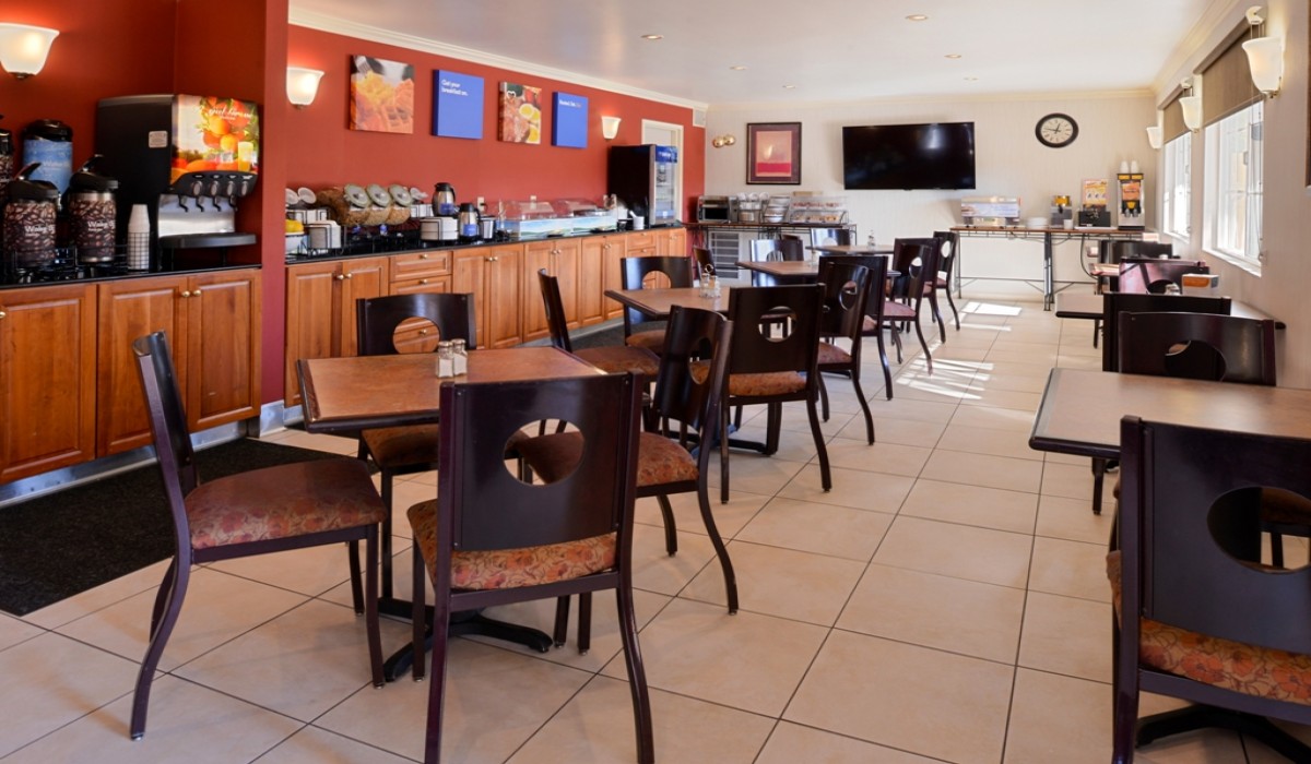 Hotel Photo Gallery - Comfort Inn Castro Valley
